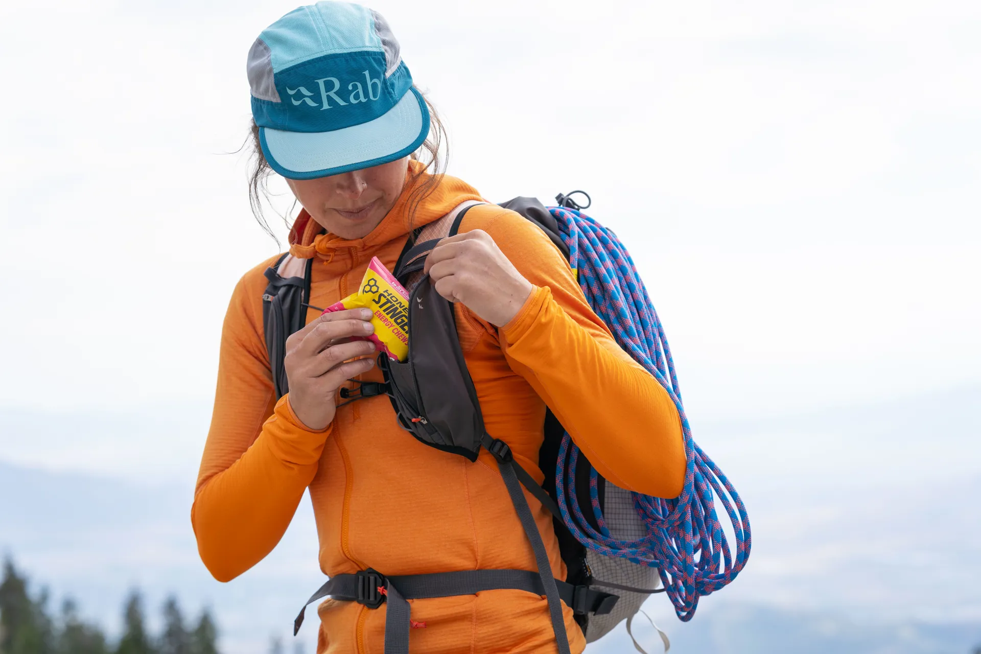 Rab Momentum 5 Panel Cap Ultramarine/Meltwater