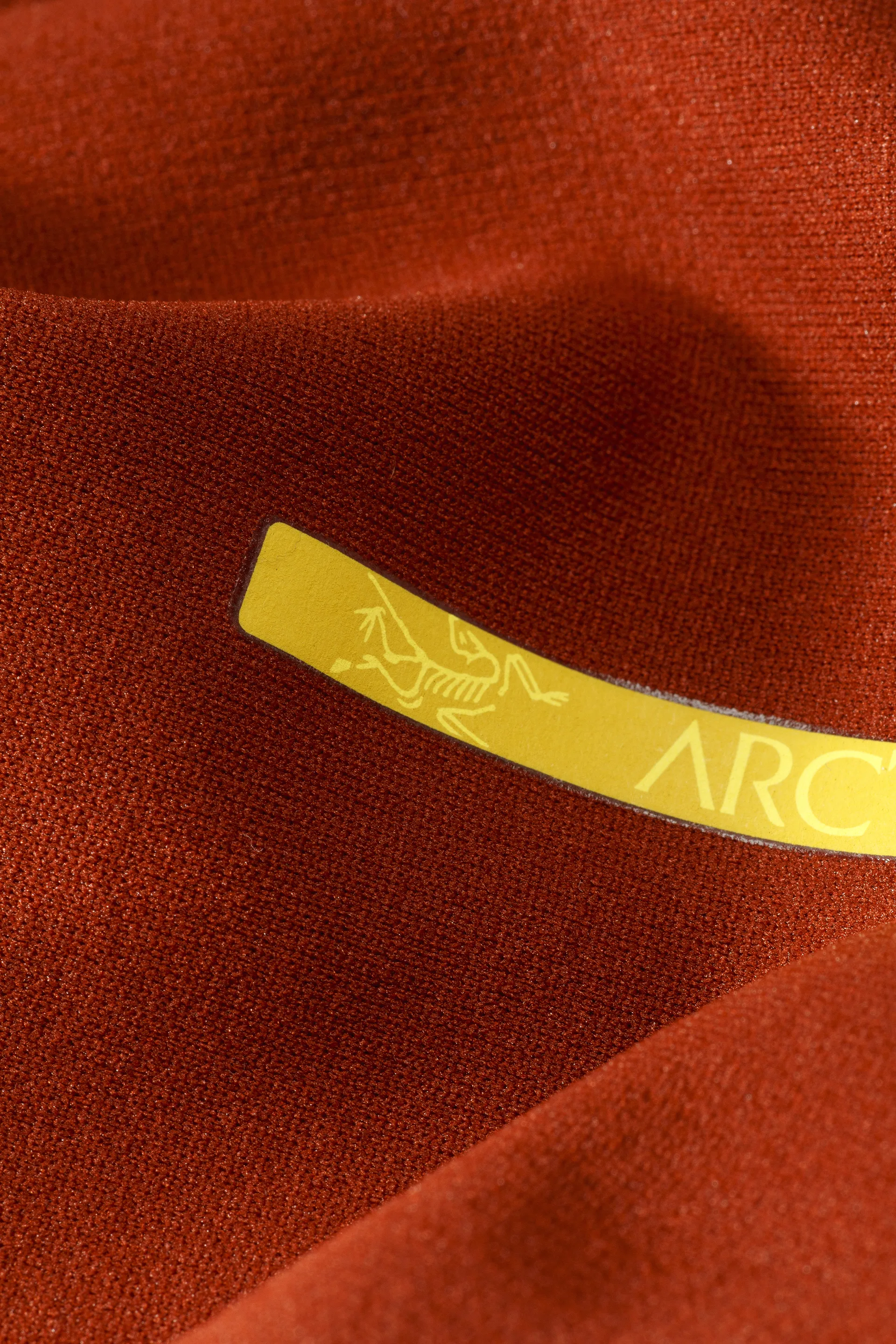 Arcteryx | Mens | Phase AR | Crew LS | Black